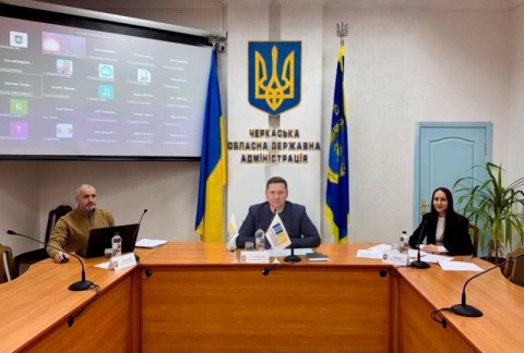 Діалог влади та бізнесу: підприємцям роз’яснили алгоритм отримання ...